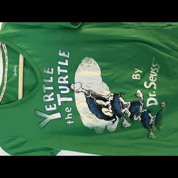 Dr. Seuss | Shirts & Tops | Dr Seuss Green Tshirt Yertle The Turtle ...